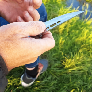 10 Best Fly Fishing Knife Options (2022 Buy Guide)